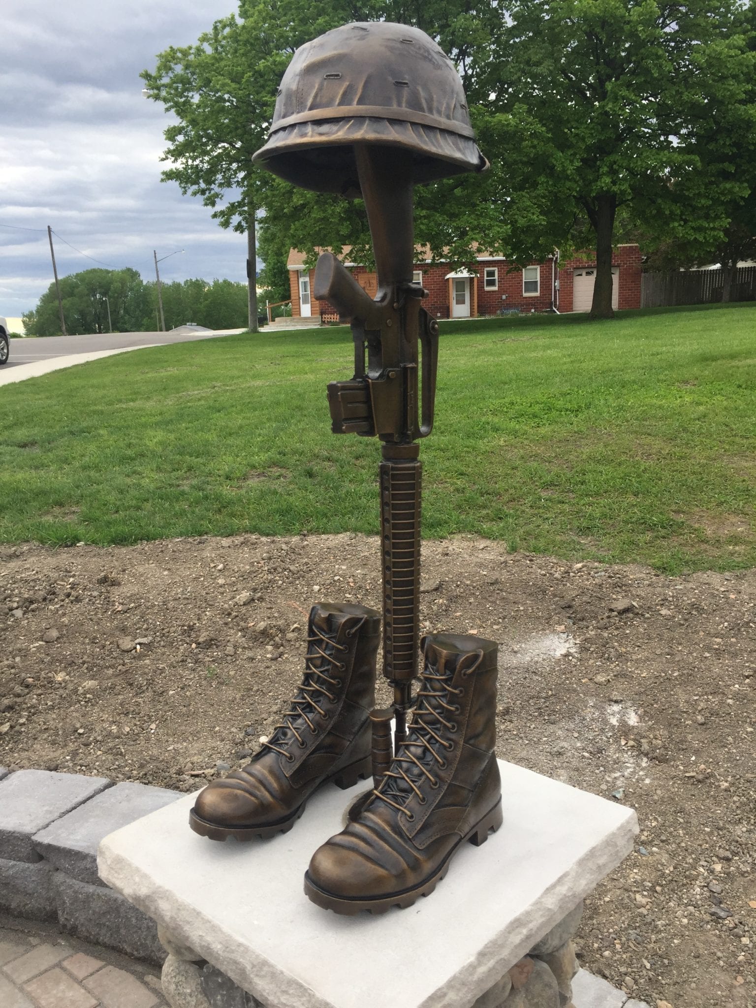 Vietnam Era Battle Field Cross | Brodin Studio Inc.
