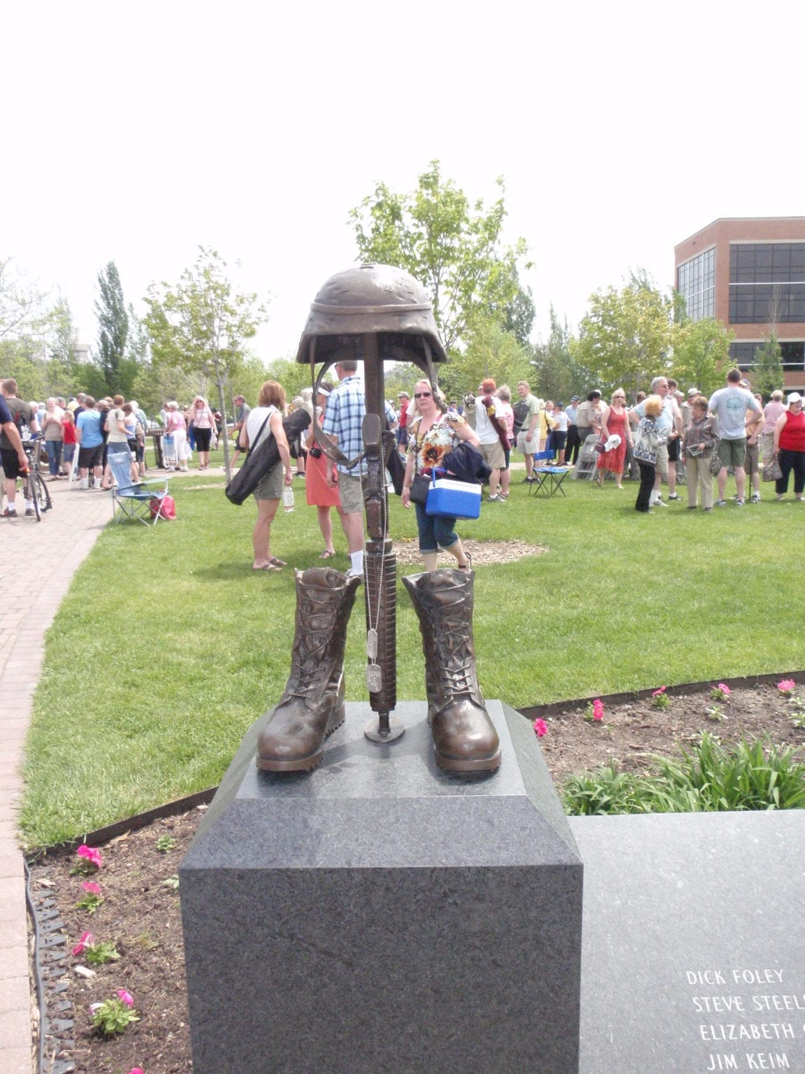 Persian Gulf War Era Battlefield Cross | Brodin Studio Inc.